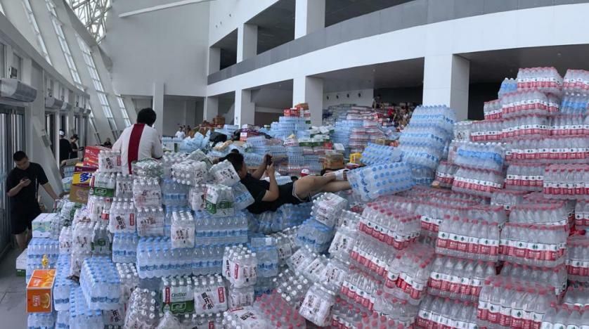 China Sends Supplies to Flooded Area, Rebuilds Barriers