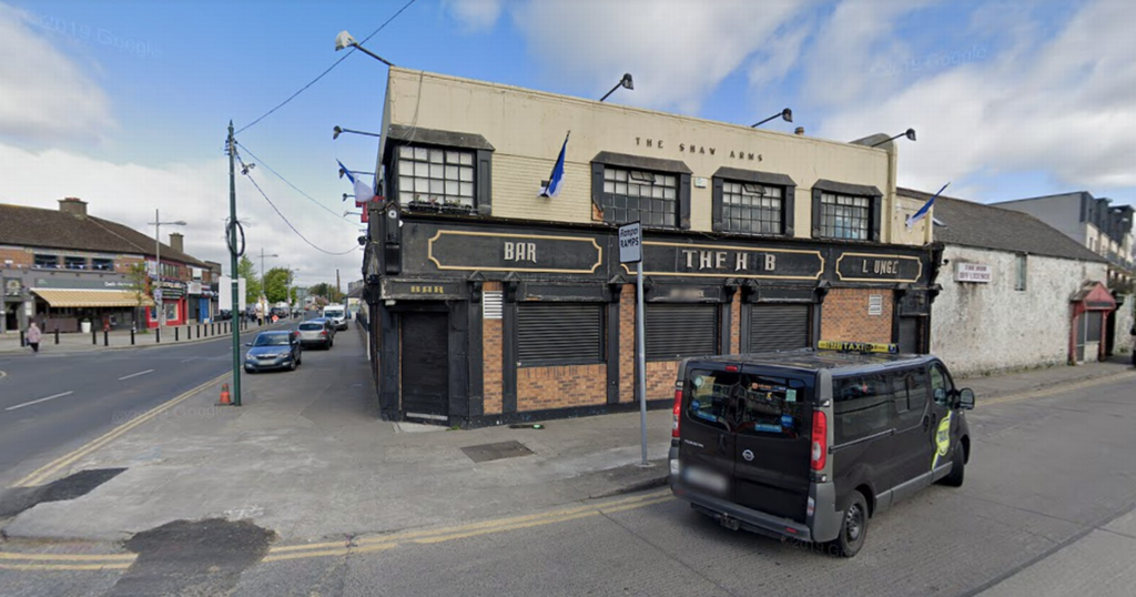 Old pub at heart of Crumlin village to be demolished…