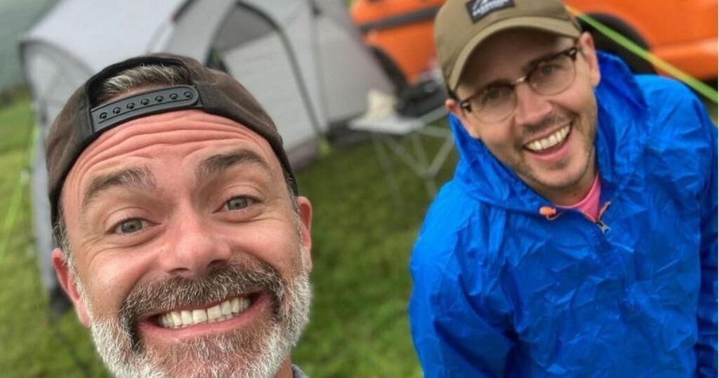 Corrie stars 'love each other really' after on-screen…