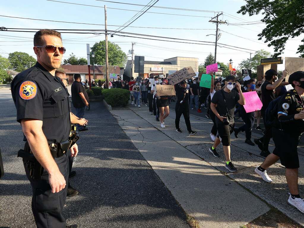 ‘Seriously annoying’ Long Island police officers is…