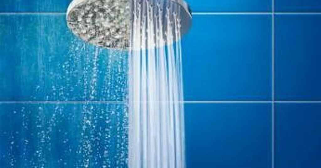 Doctors Warning About Controversial Shower Habit Goes…