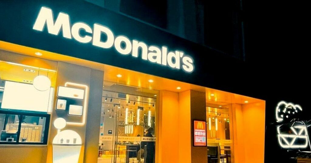 McDonald's takes Big Mac to new heights with Tibet…