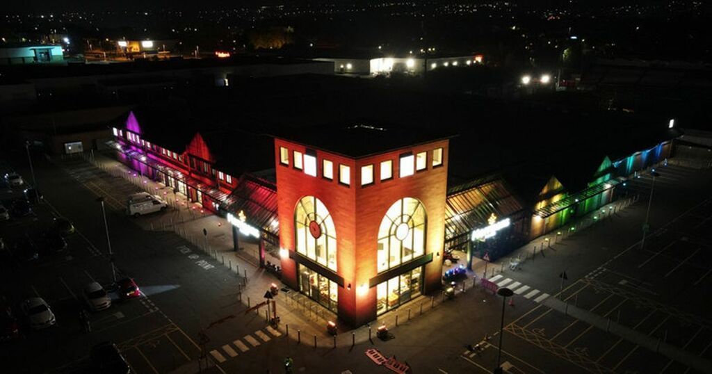 WATCH: Hamilton supermarket lights up in support of…
