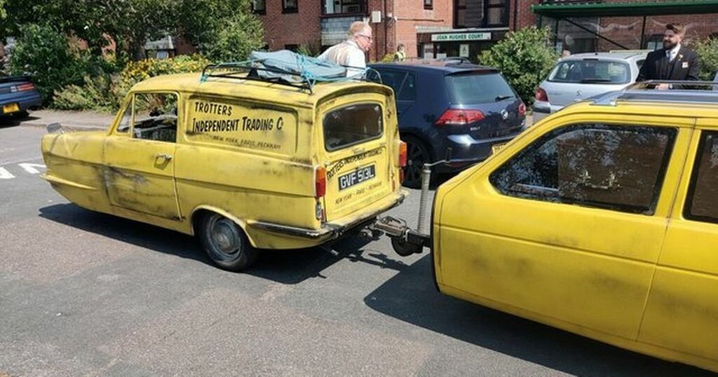 Only Fools and Horses super-fan taken to funeral in…