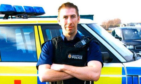 Dead police officer's family criticise force over…