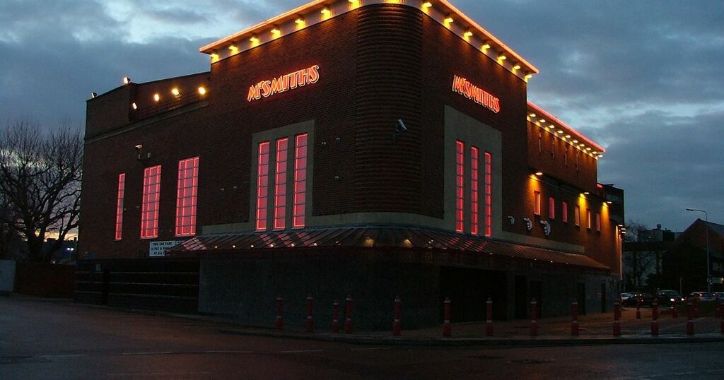 "Got me first snog there": Memories of the super club…