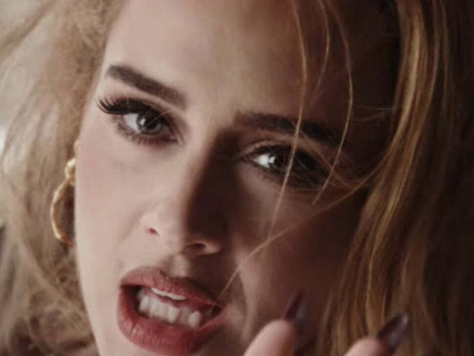 Adele releases comeback single Easy On Me and fans are…