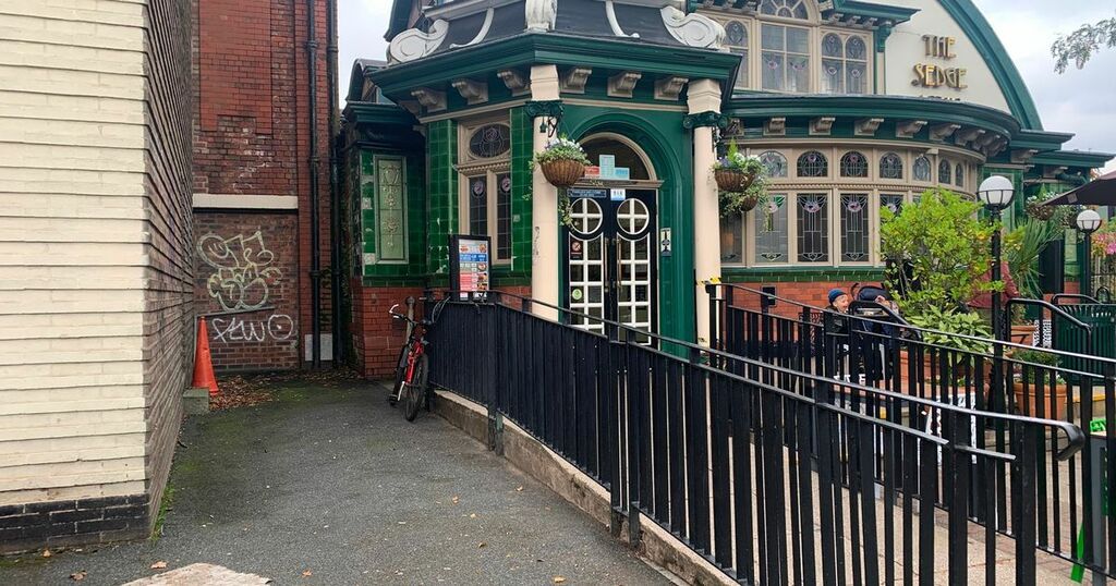 Manhole left open outside popular pub sparks unusual…