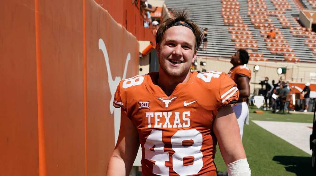 Sports Illustrated - Texas LB Jake Ehlinger Died of…