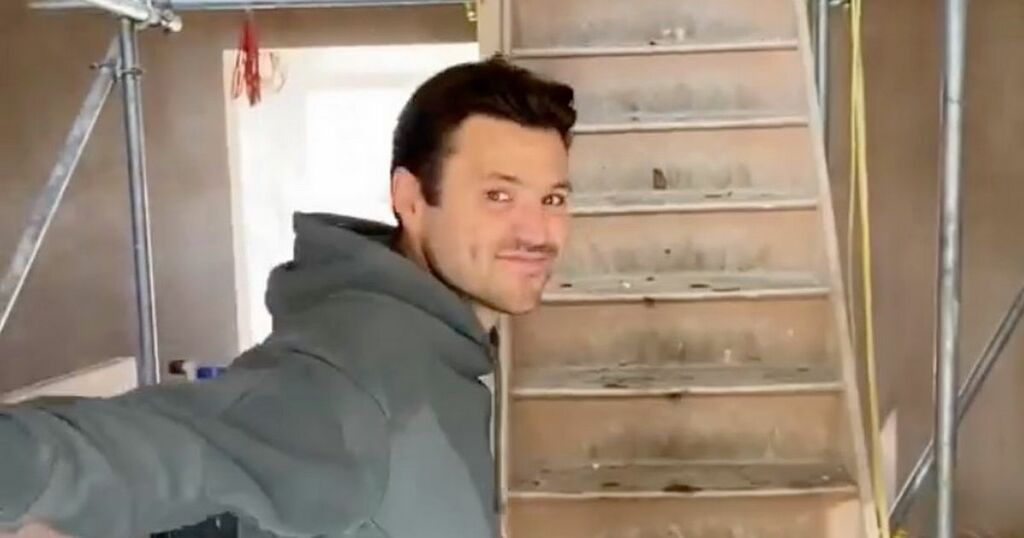 Mark Wright proudly shows off lavish mega-mansion as…