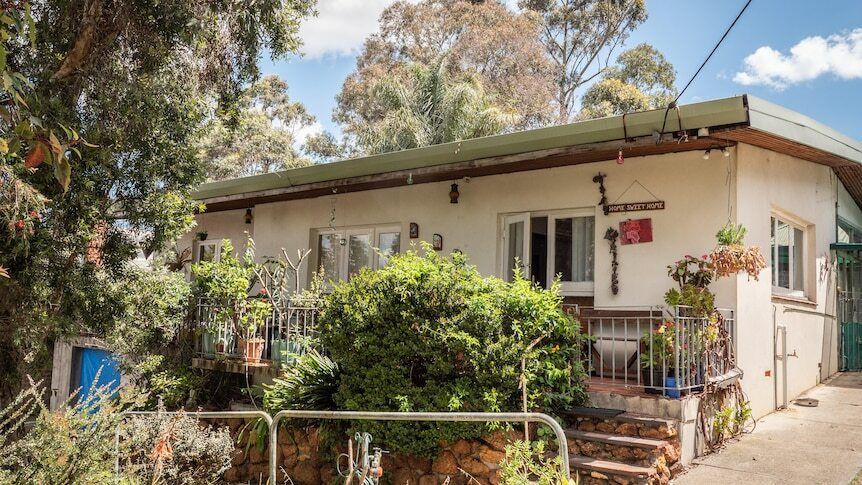 How passive solar ideas inspired a 1950s builder ahead…