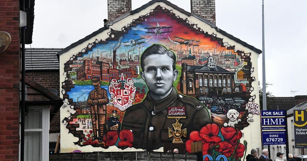 Stunning Remembrance Day mural appears on side of…