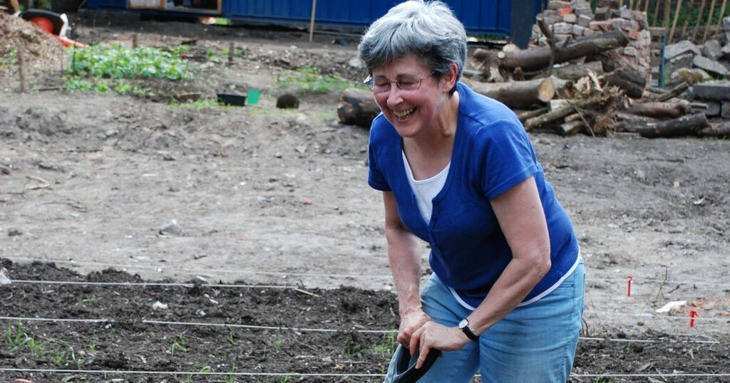 Nicola Sturgeon quizzed over early release of violent…