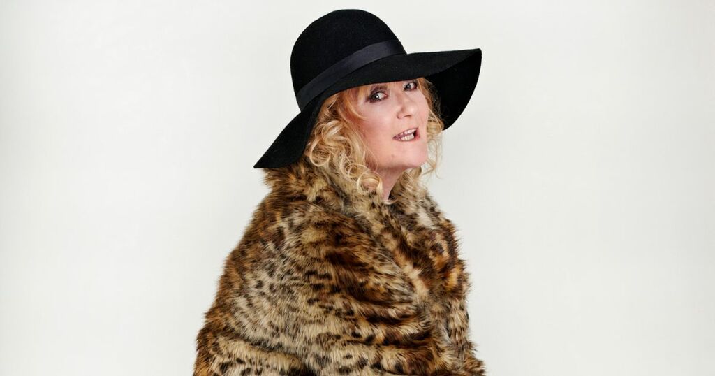 Inside Janice Long's life - Secret famous brother,…