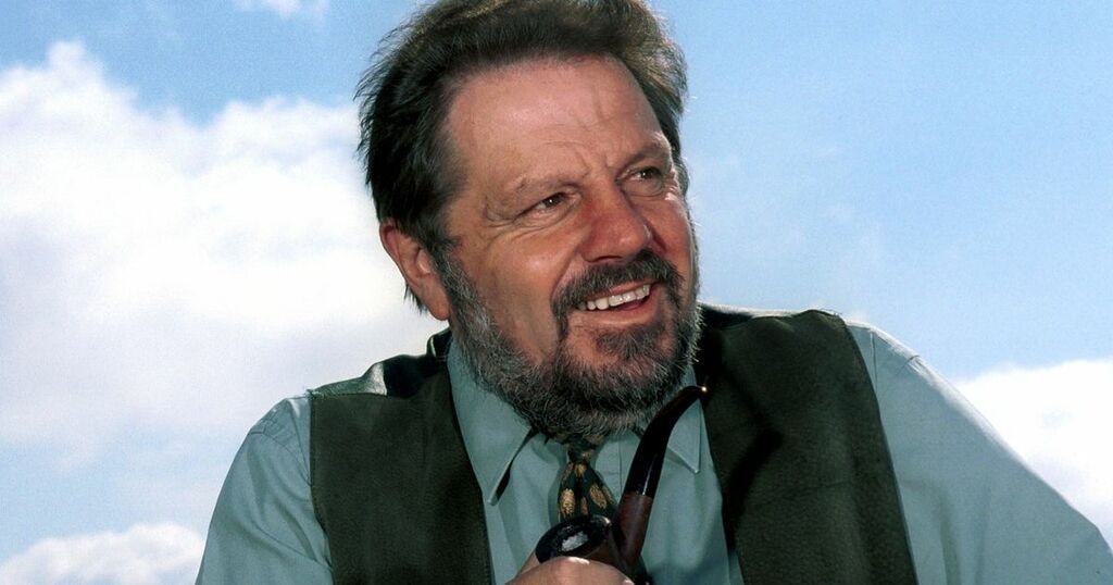 Comedian Jethro's tragic cause of death as he's laid…