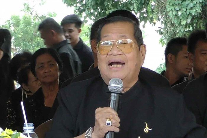 Music industry mourns legendary luk thung singer Wipoj