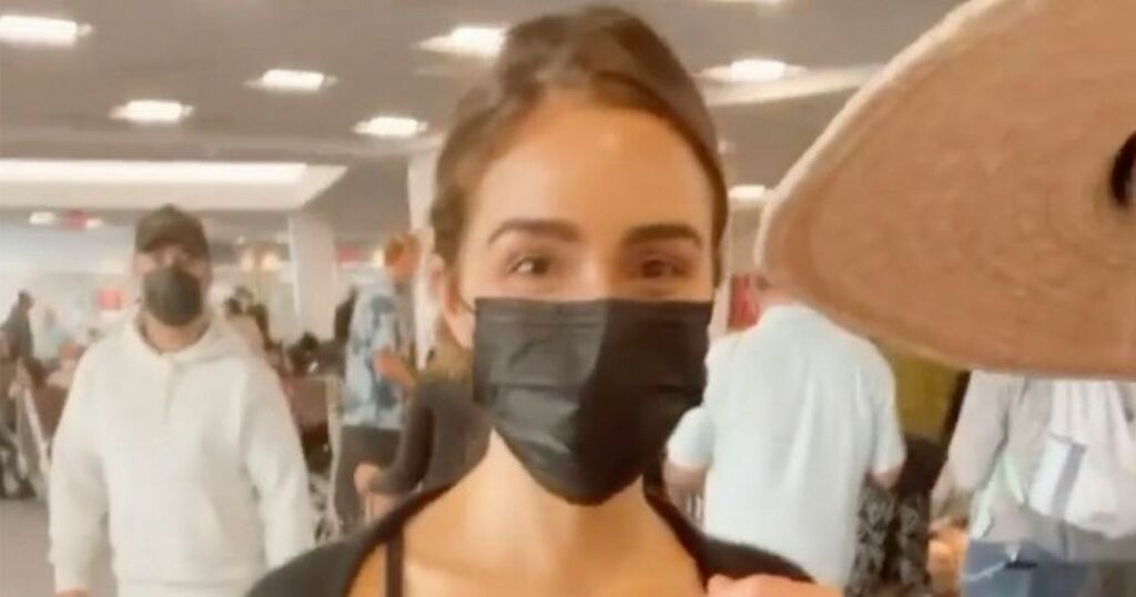 Model told to cover up 'inappropriate' top before…