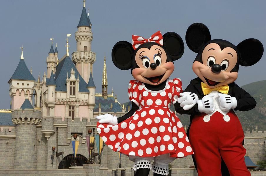 Minnie Mouse To Wear Pantsuit, Here’s How Pantsuits…