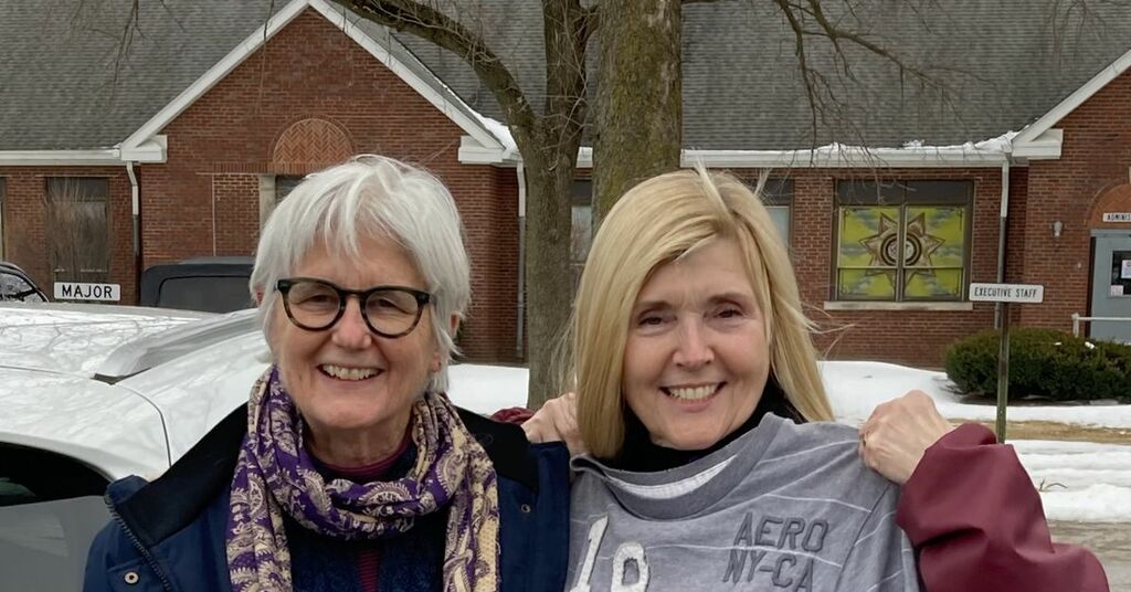 Woman doing life in buried-alive killing of Kankakee…