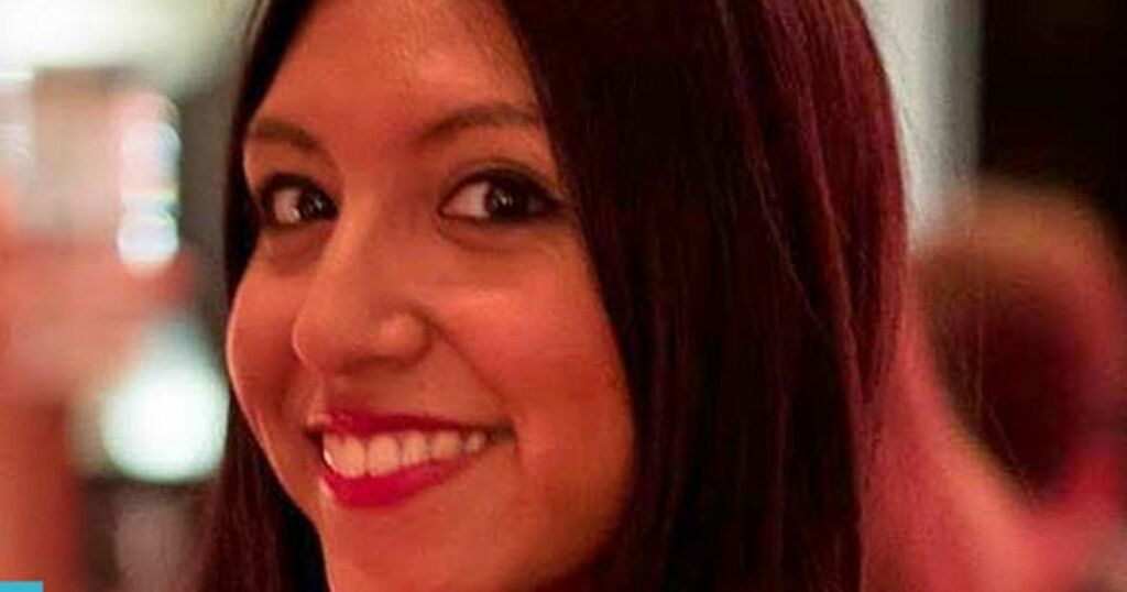 Woman who dated The Tinder Swindler reveals five red…