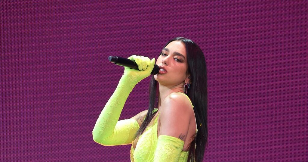 Dua Lipa 'ditches management company' nine days into…