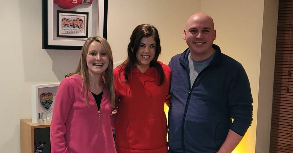 Young woman who won €320,000 in raffle finally meets…