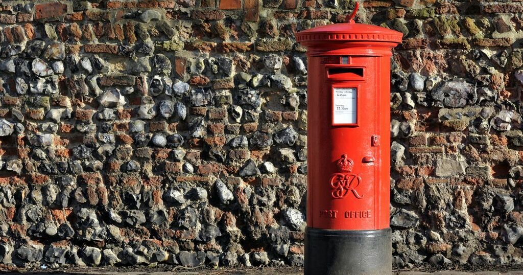 Postman shares what inside of post box really looks…