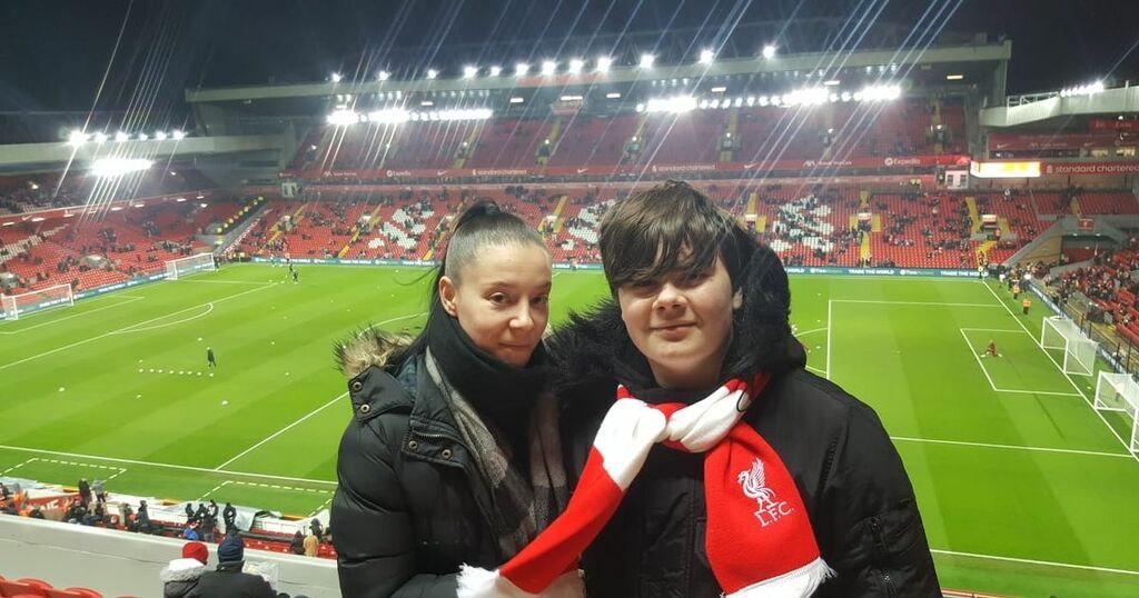 Teen who spent childhood in wheelchair walks one…