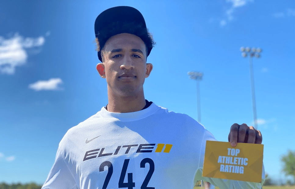 Sports Illustrated - 10 Quarterback Recruits to Know…