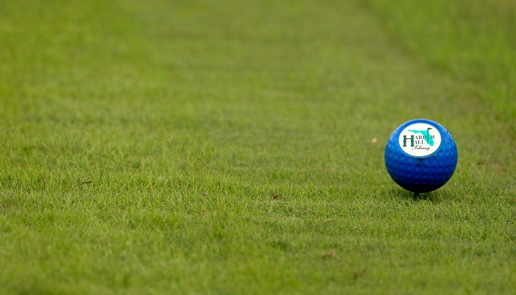 Jerry Gunthorpe leads after first round of Golfweek…