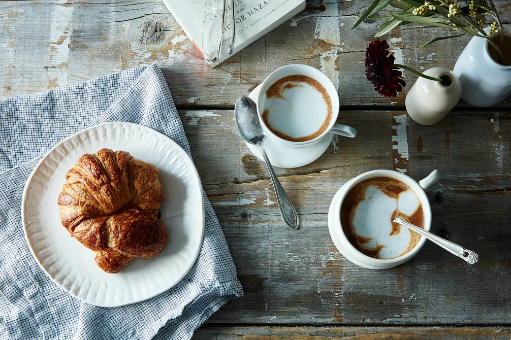 The foamy truth behind 2 espresso drinks