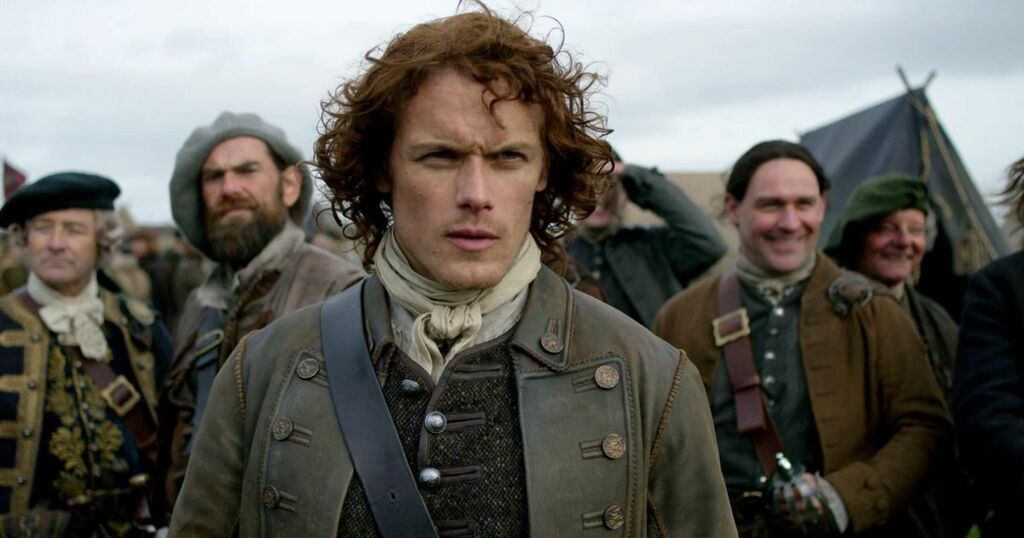 Outlander star Sam Heughan dons iconic Jamie Fraser…