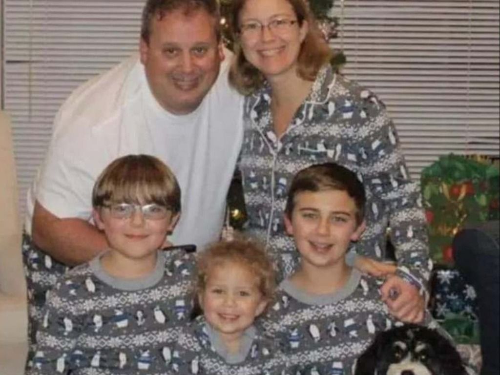 Prosecutors say Disney dad killed family as part of…