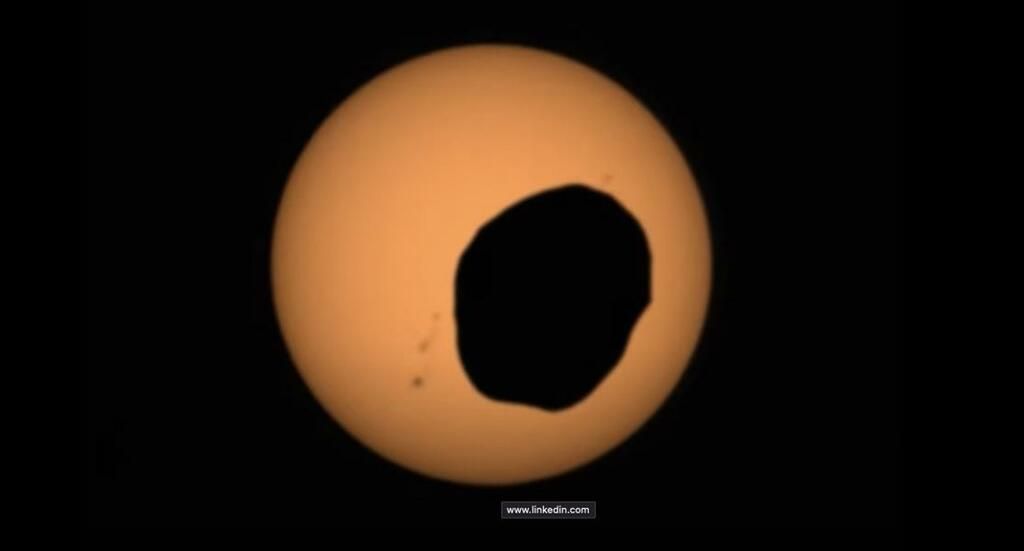 See The Most Amazing Martian Solar Eclipse Video Ever…