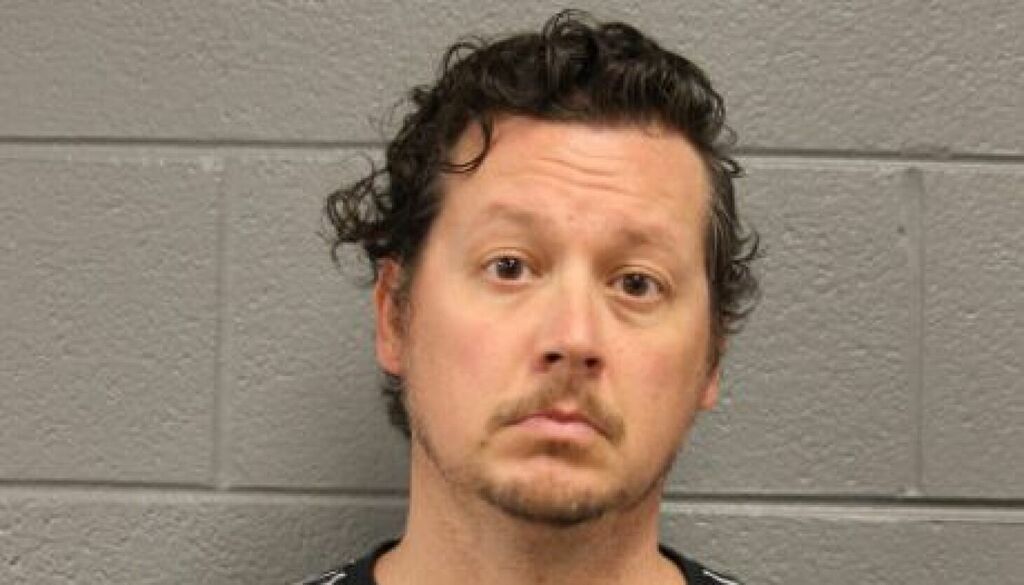 Ex-Senn H.S. theater director pleads guilty to battery…