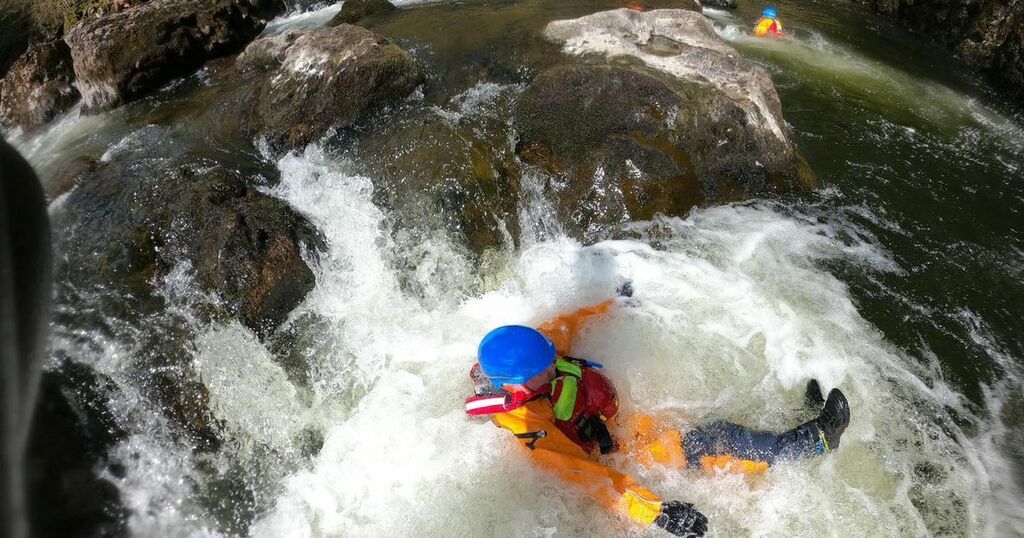 Stunning photos show daredevil Tayside Mountain Rescue…