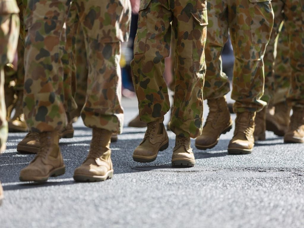 Five British soldiers arrested for ‘dealing cocaine at…
