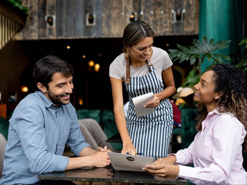 How does tipping culture work in the UK?