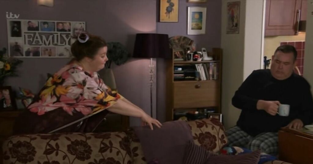 ITV Coronation Street fans say 'iconic' character…