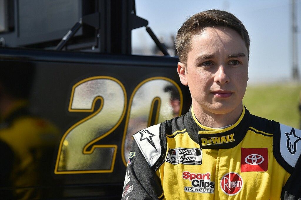 Christopher Bell rockets past Reddick for Kansas Cup…