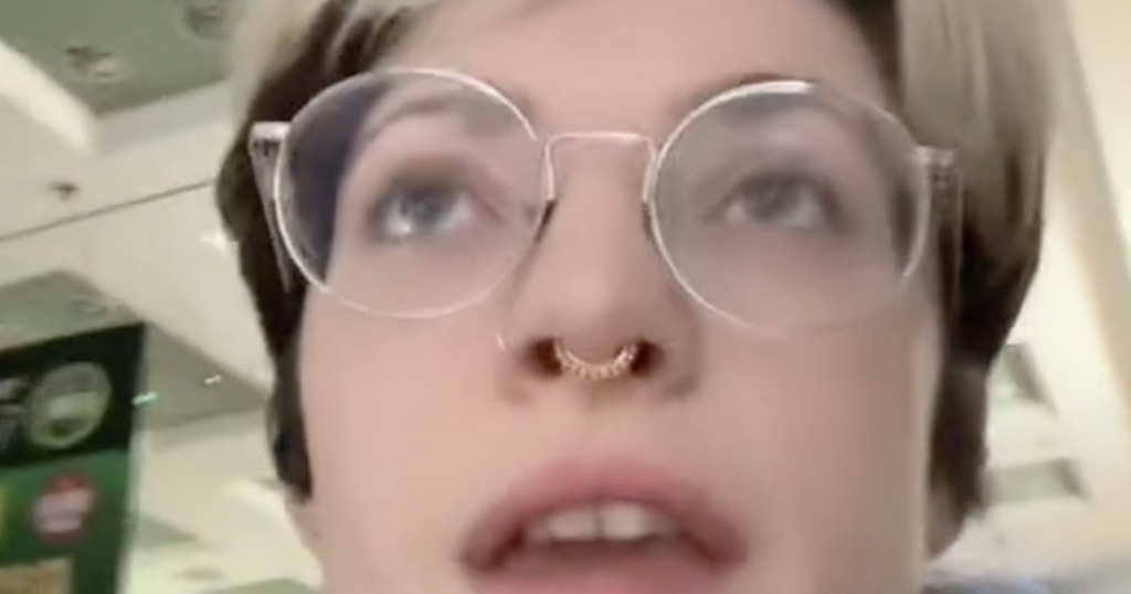 Irish TikTok star goes viral after getting locked in…