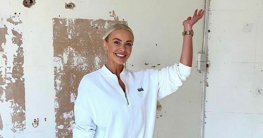 Woman who began her career in her back garden opens…