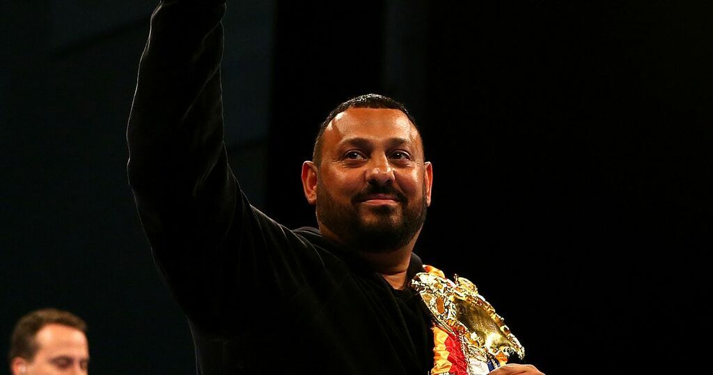 Prince Naseem looks unrecognisable since retiring as…