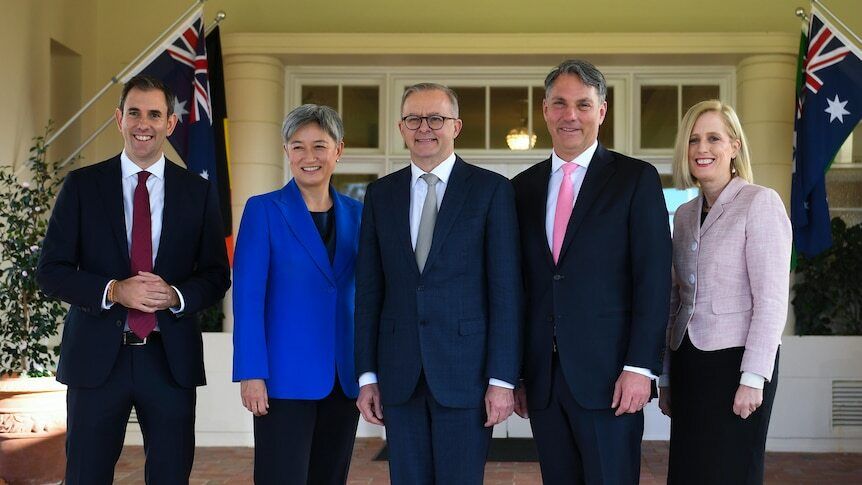 Who are the other four Labor ministers sworn in on…