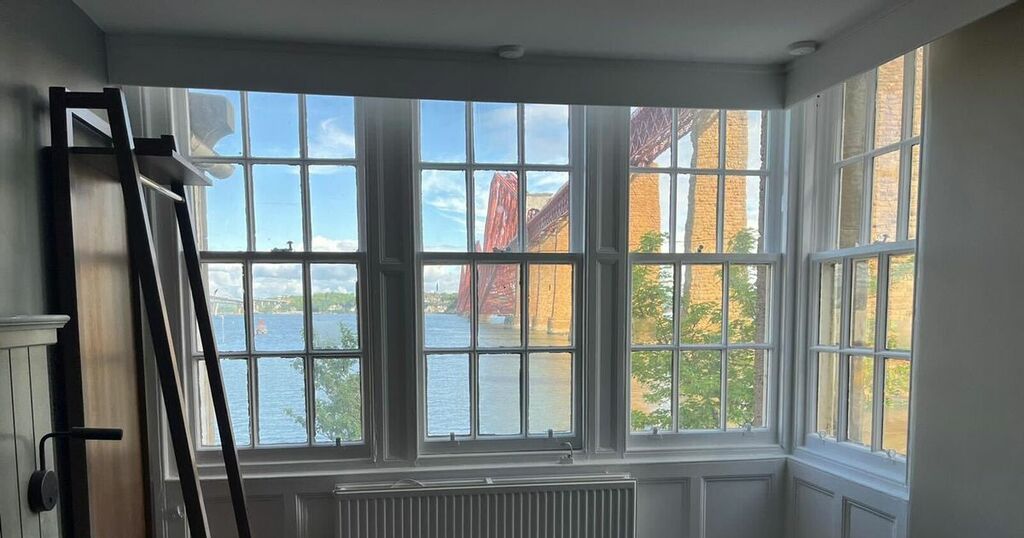 Historic Queensferry pub with stunning views of the…