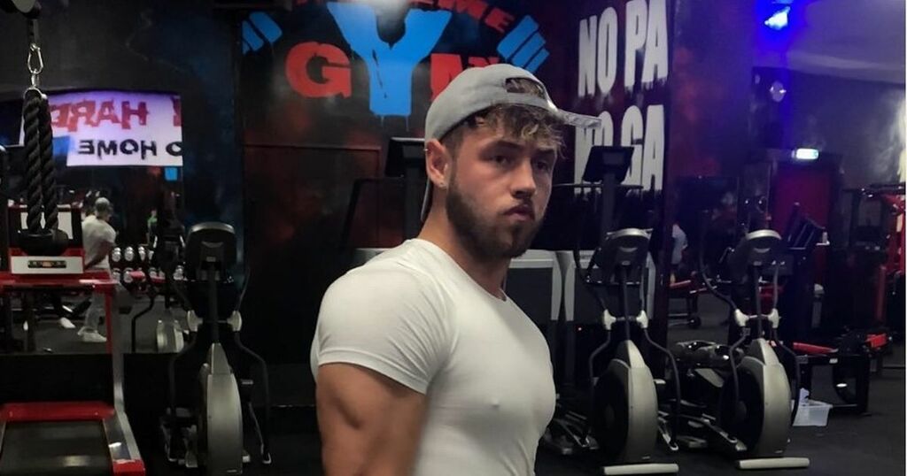 Edinburgh bodybuilder divides the internet with strict…