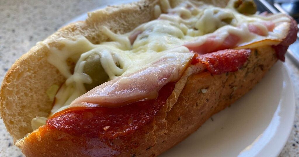 I made my own Subway with the TikTok famous 89p Aldi…