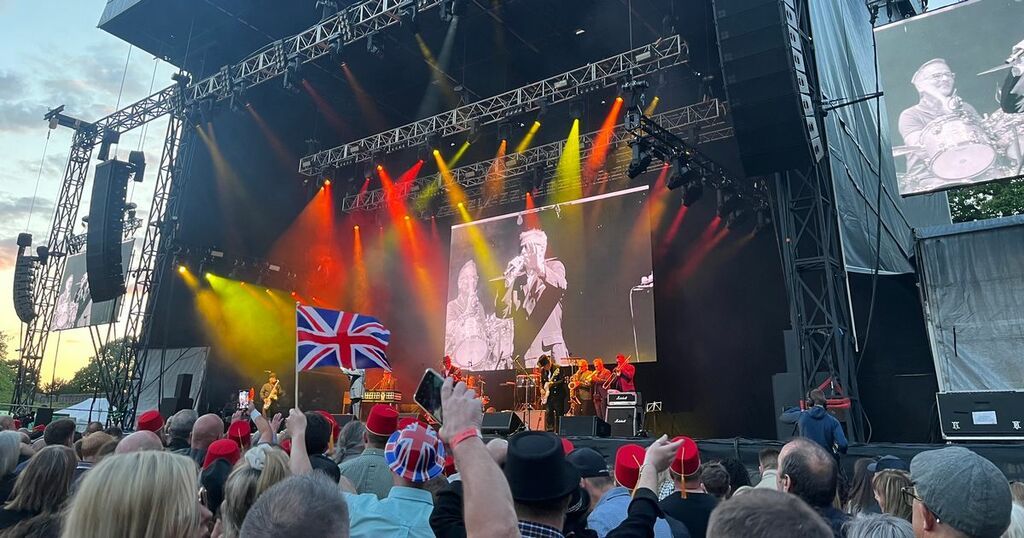 Madness at Cardiff Castle review: Band kicks off…