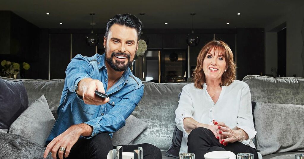 Celebrity Gogglebox 2022 cast and when it is on TV