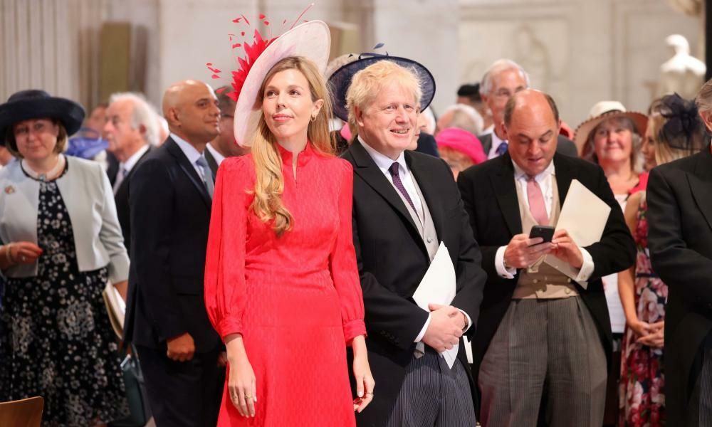 The Queen, the great uniter, couldn’t make it. Alas,…